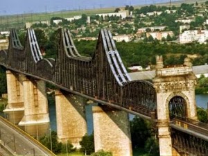 Amazing Romania: ANGHEL SALIGNY BRIDGE