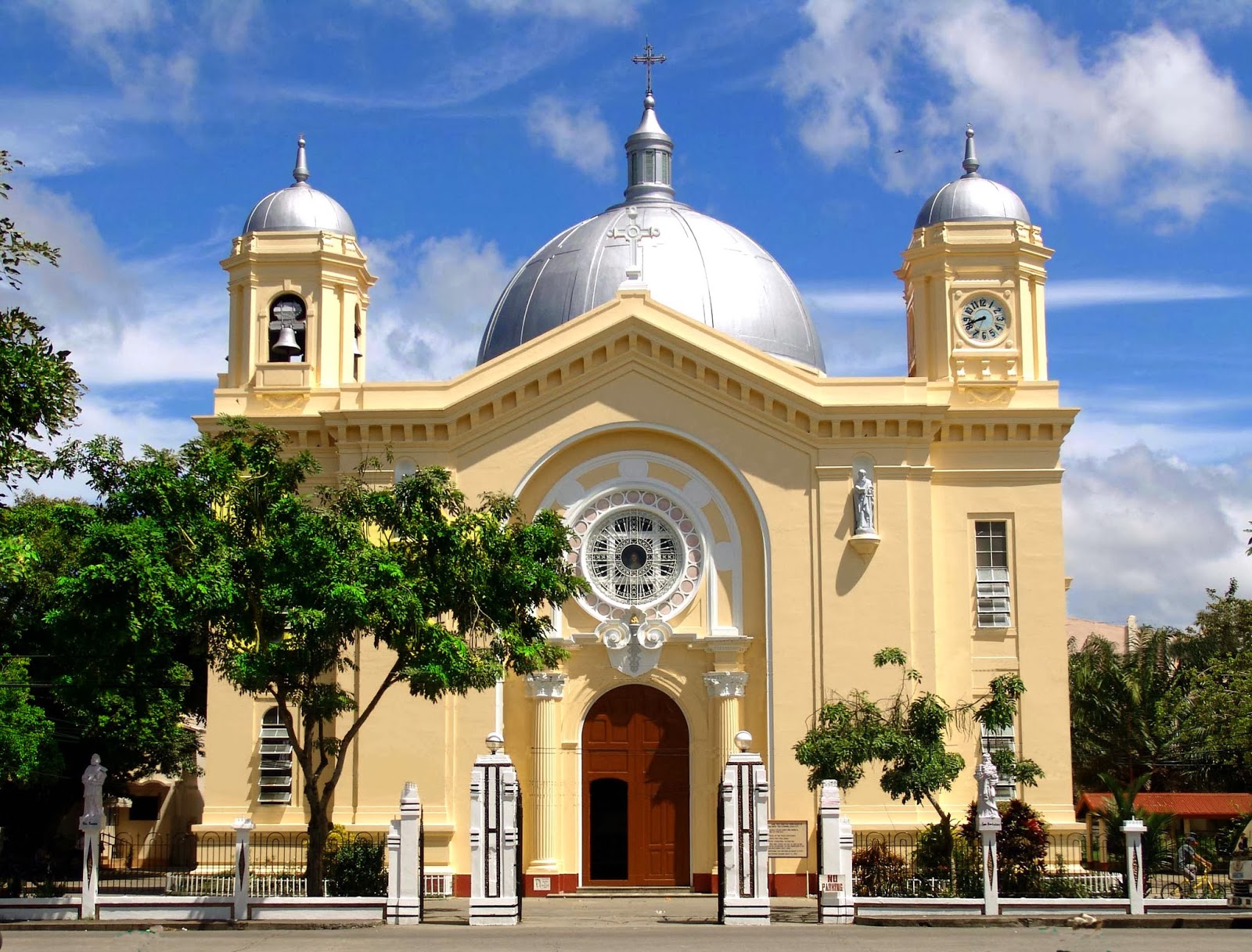 Silay: An Organic Paradise: January 2014