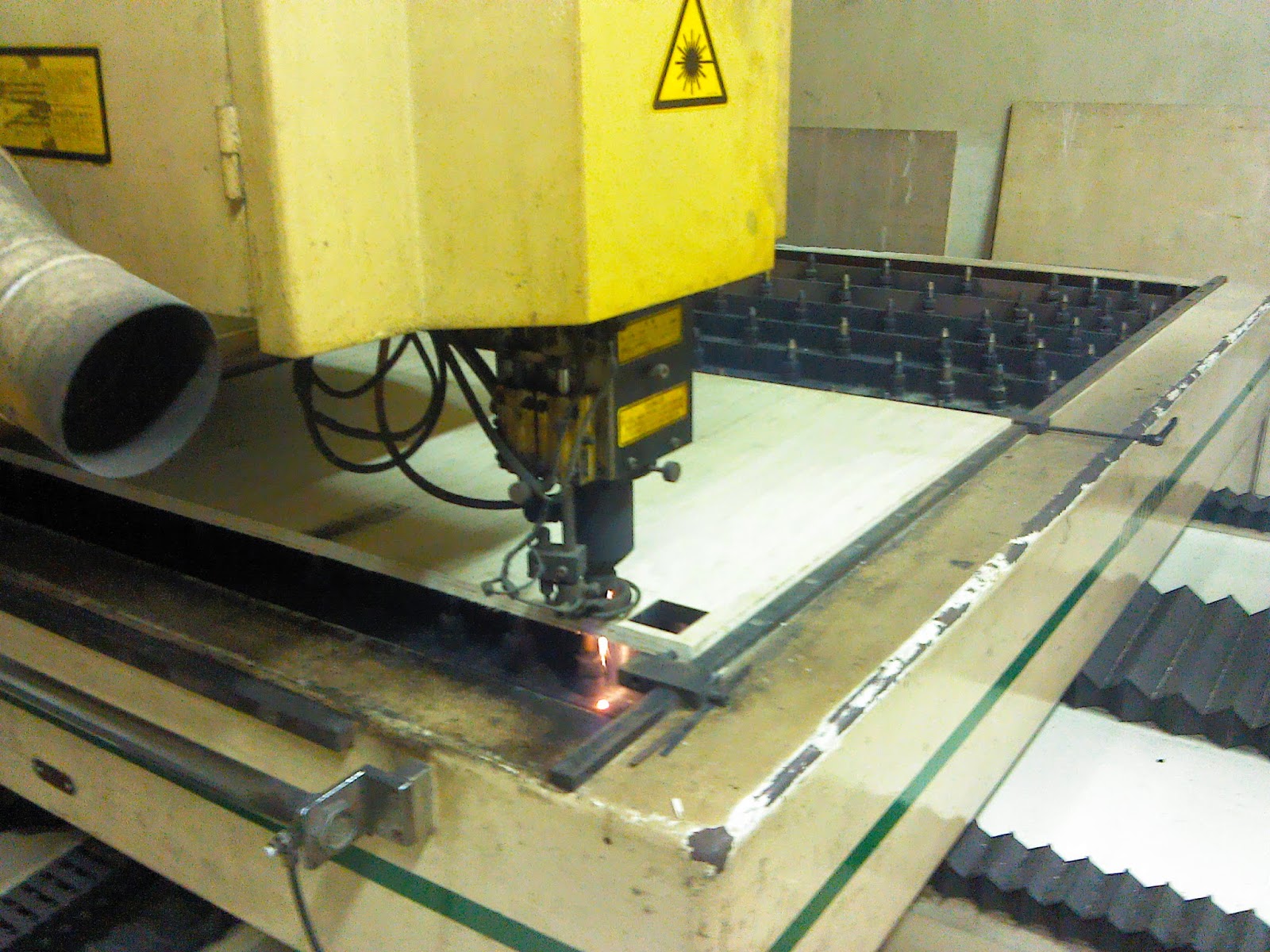 Pisau Pond: Die Cutting Mould Indonesia