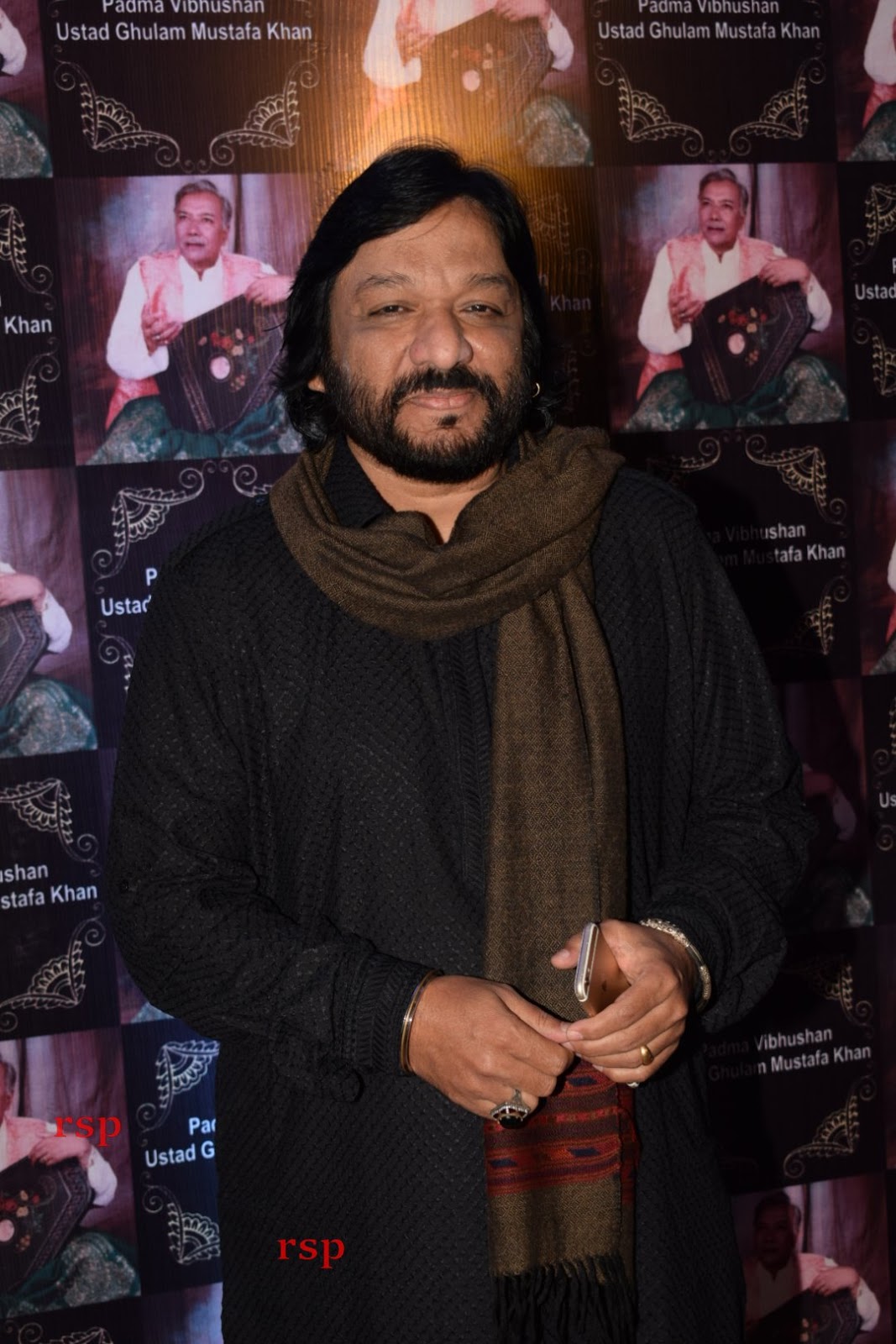 Sonu Nigam & Rabbani Mustafa Khan celebrate the national honour Padma ...