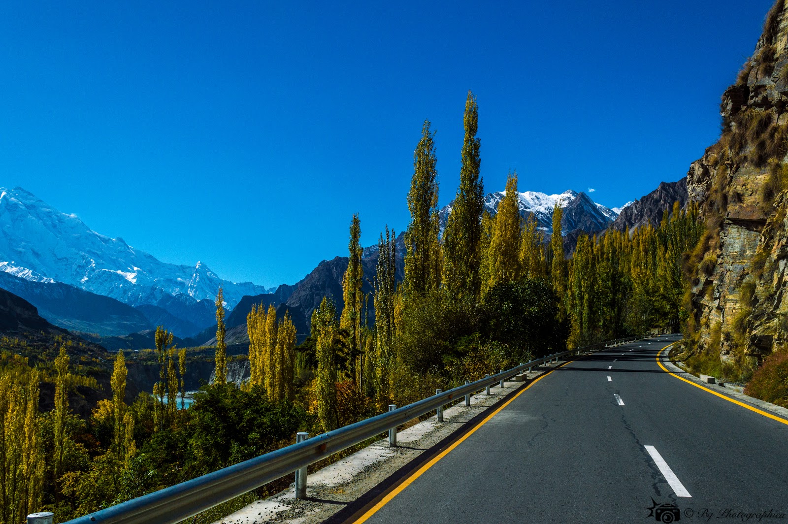VISIT HUNZA PAKISTAN: Visit Hunza valley in photos!