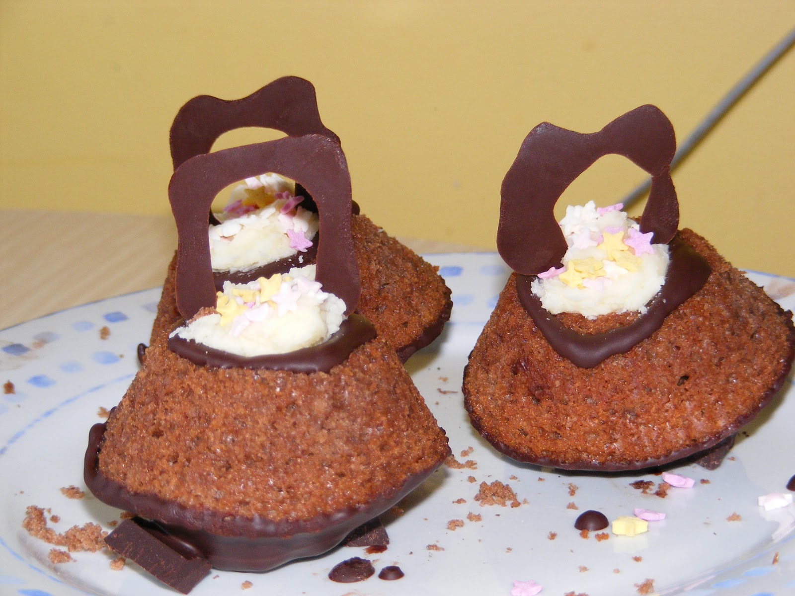 Heron's Crafts: Harry Potter and the Philosophers Stone - Cauldron ...
