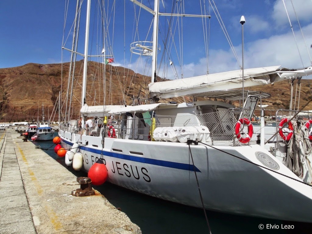 mar do porto santo: Veleiro "Elida V" no Porto Santo