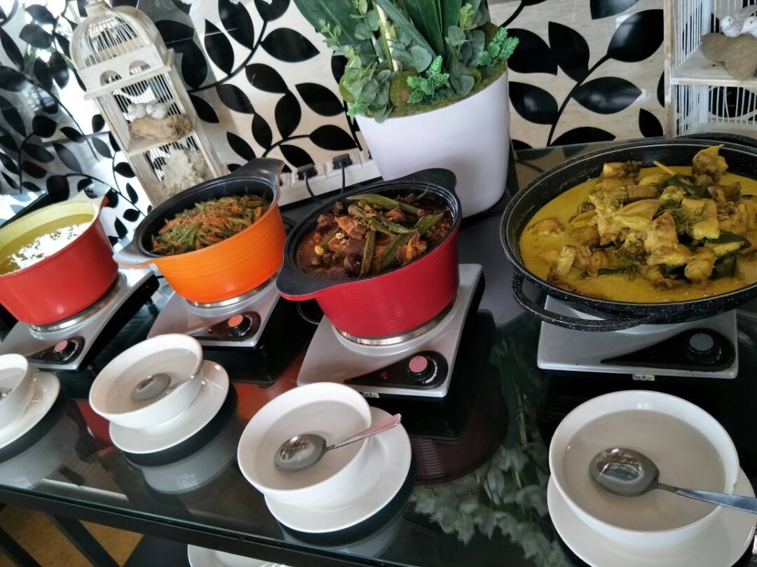 Tangga Domino CIKU: Buffett dan ala carte di Indus kafe Putrajaya