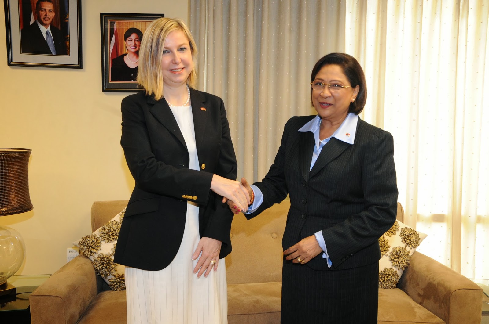Jyoti Communication: Photo story: New female diplomats call on Prime ...
