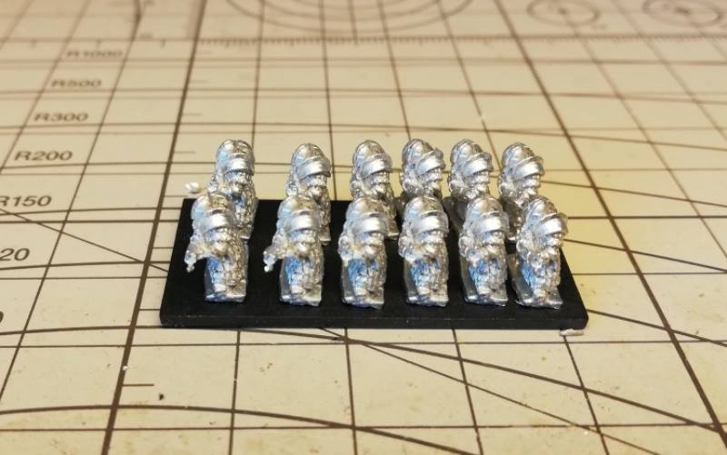 10mm Wargaming: 10mm Dwarfs from 10mm Fantasy Miniatures