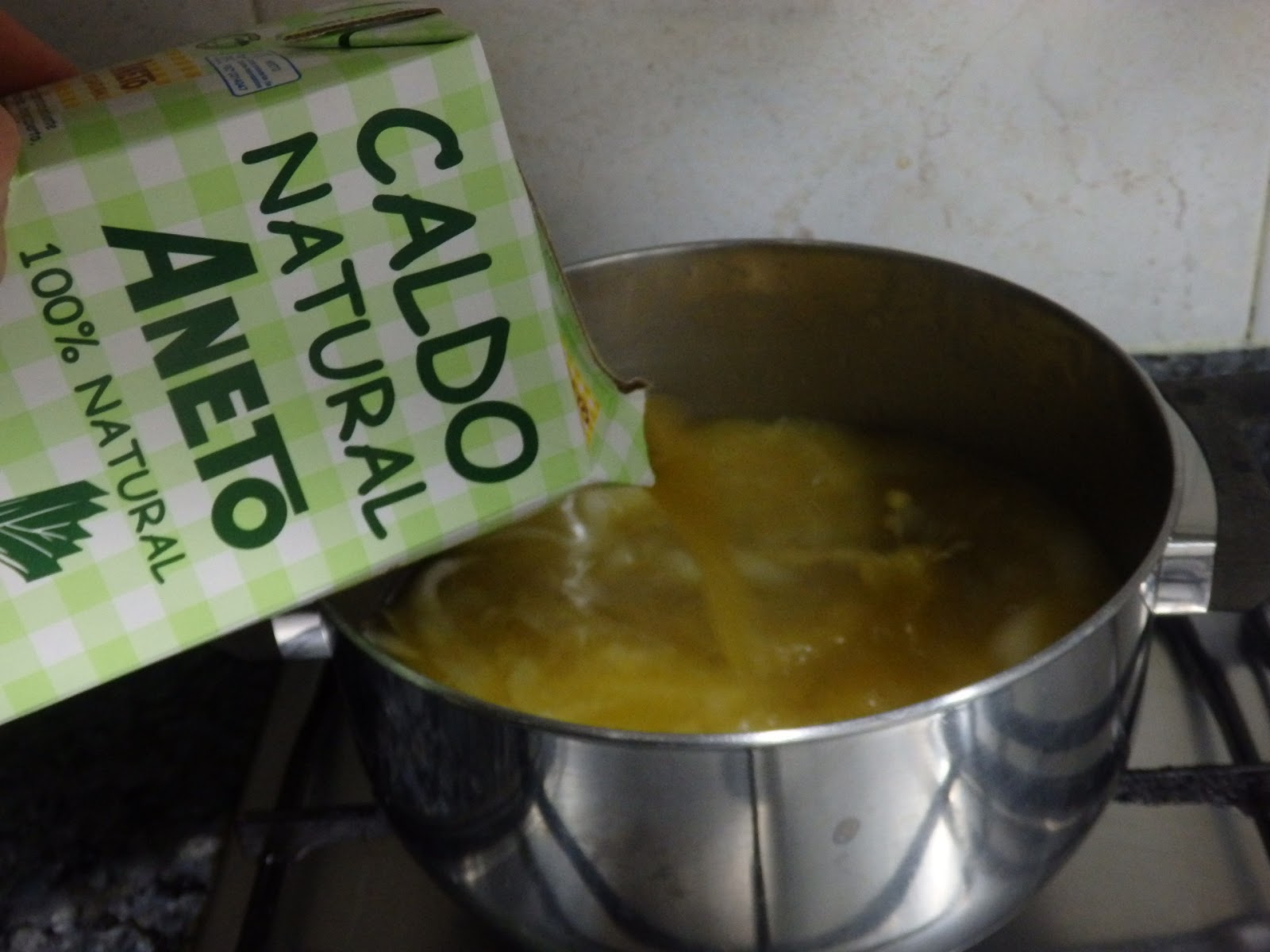 OSUKAA IS COOKING: SOPA DE CEBOLLA, JUDÍAS ROJAS Y ARROZ (con Caldo ...