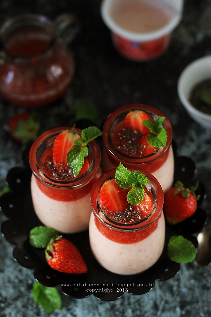 STRAWBERRY SILKY PUDDING | Resep Masak Cookpedia
