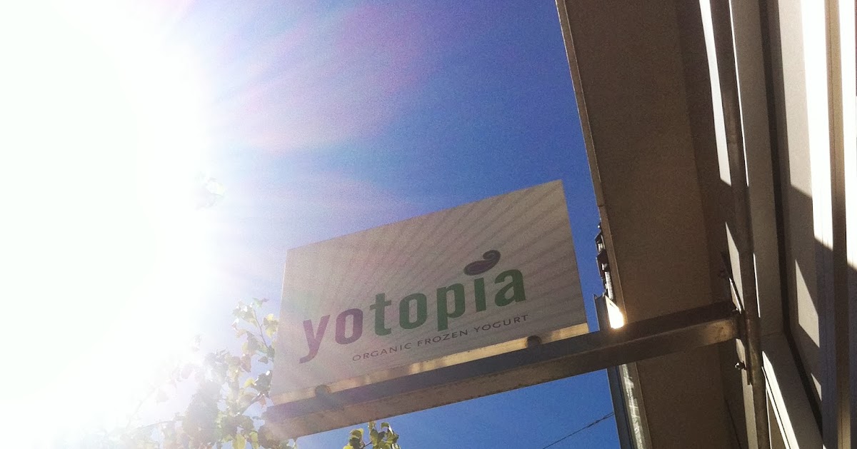 Chowbacca!: Yotopia Frozen Yogurt