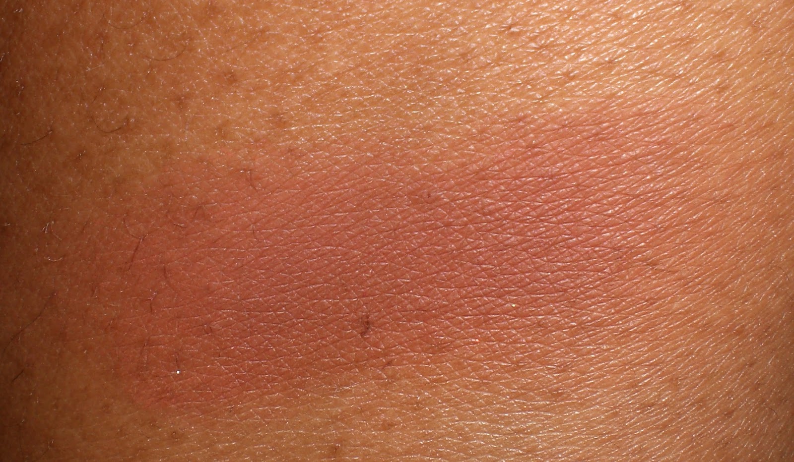 Cotton Candy Fro: MAC Raizin Powder Blush