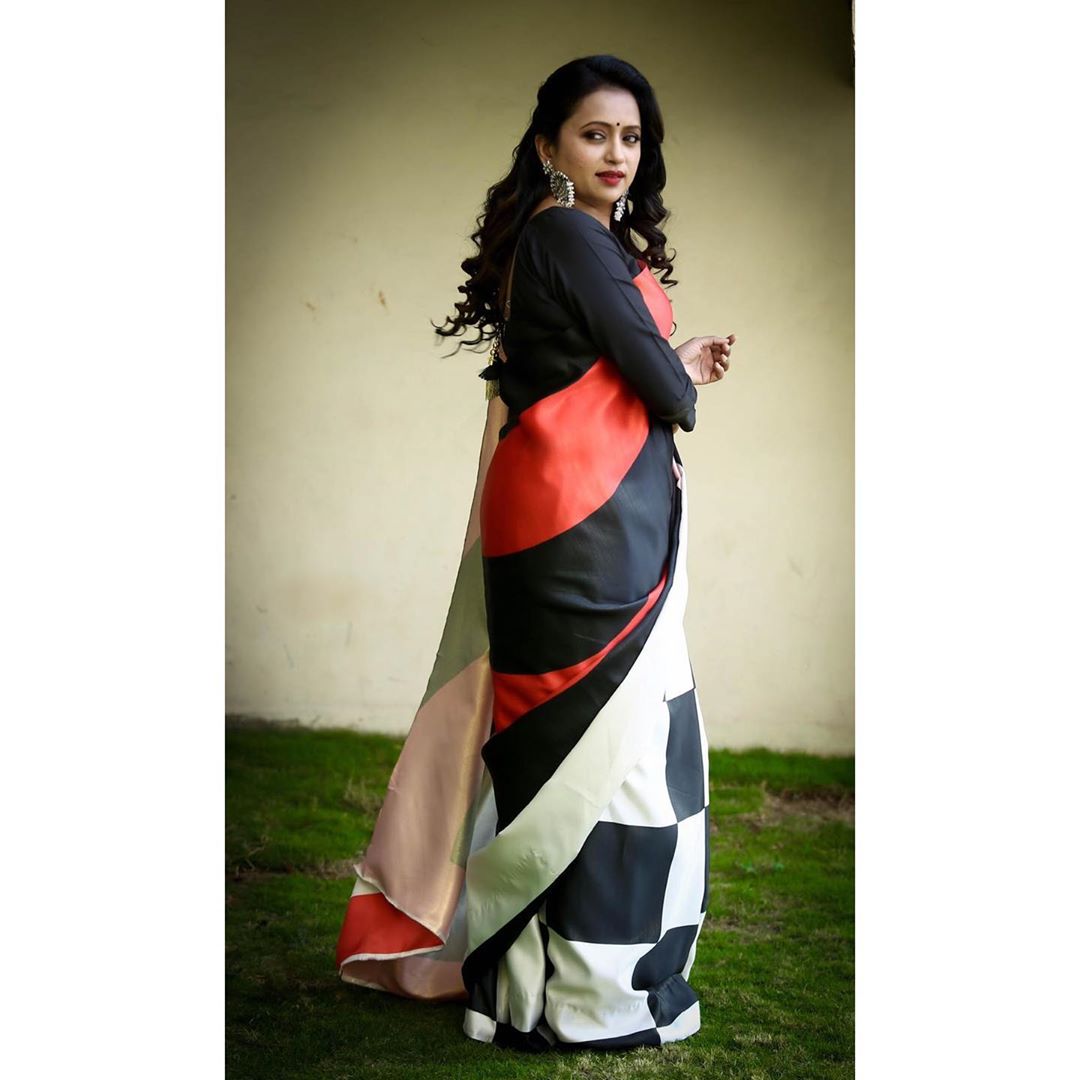 TV Anchor Suma Kanakala Rare Unseen Photos