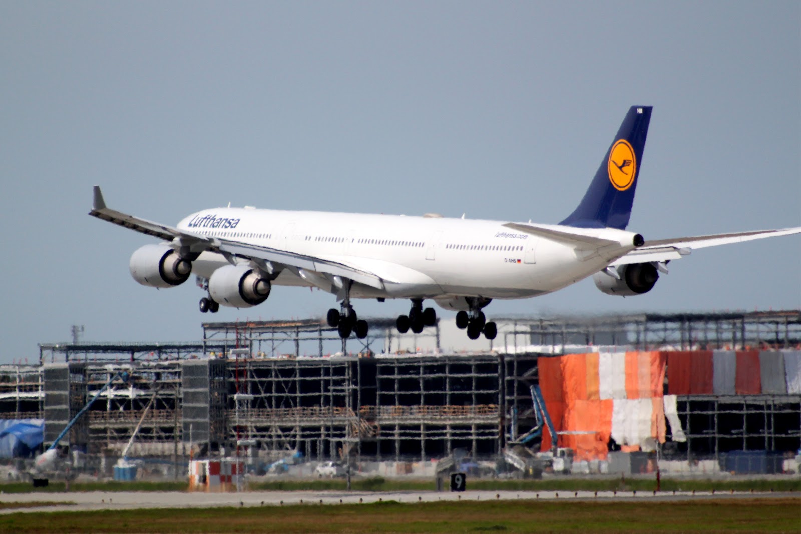 Spotting Aeroplanes: October 2012