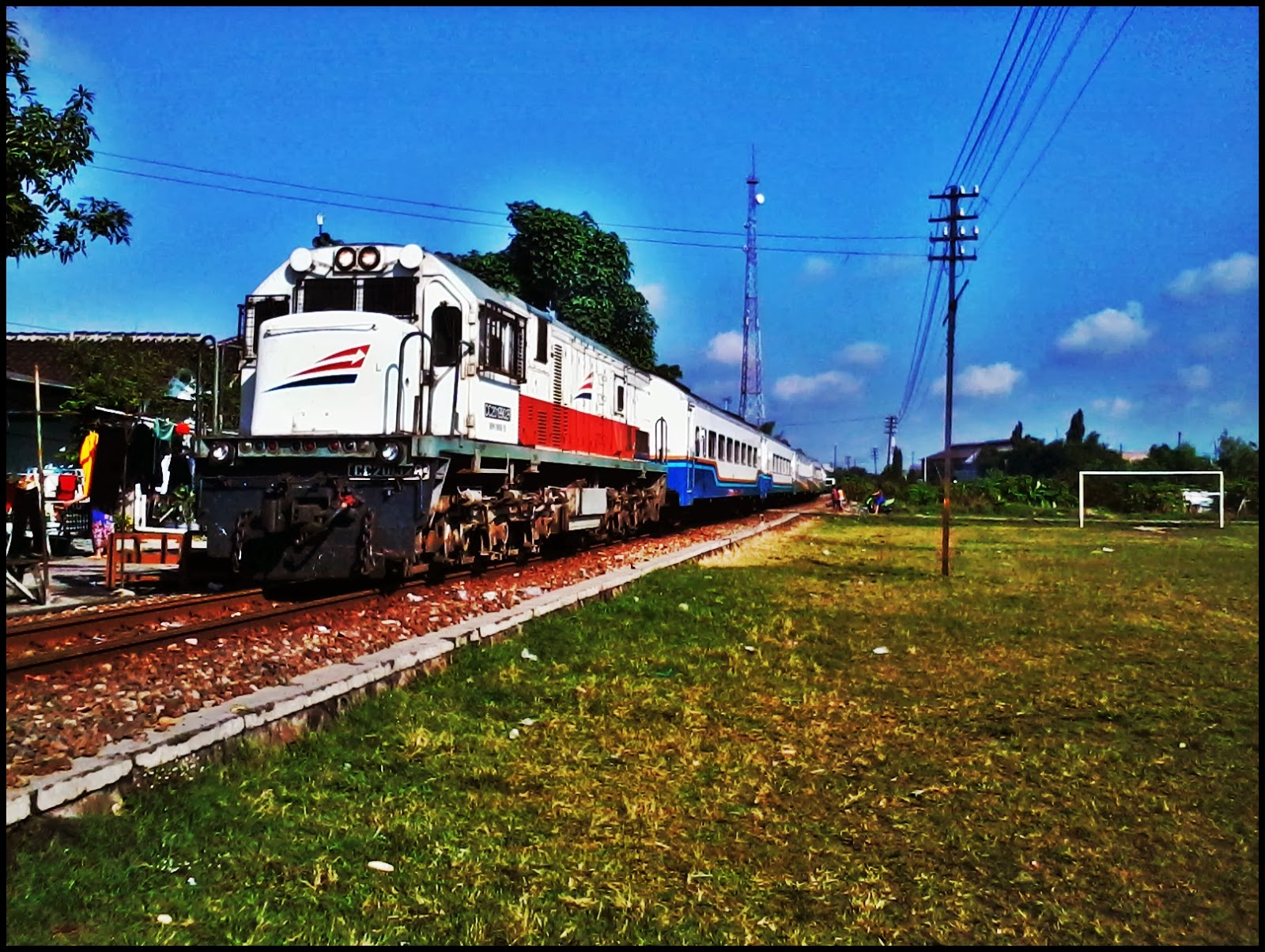 Mas Moechammad Loeqman: MISTERI DIBALIK LOKOMOTIF CC 201 45 ( CC 201 83 ...