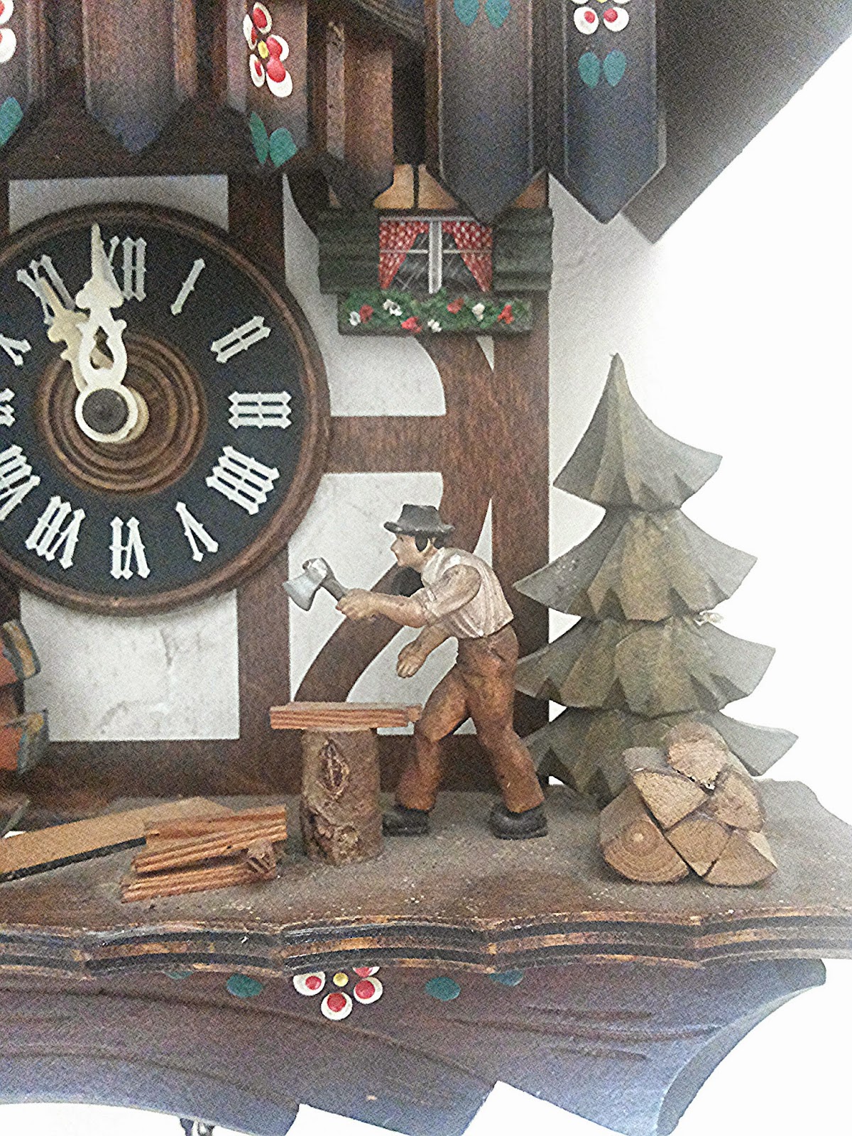 ANTIQUE RECOLLECTION : Jam Kikuk model chalet bandul tiga | Cuckoo ...