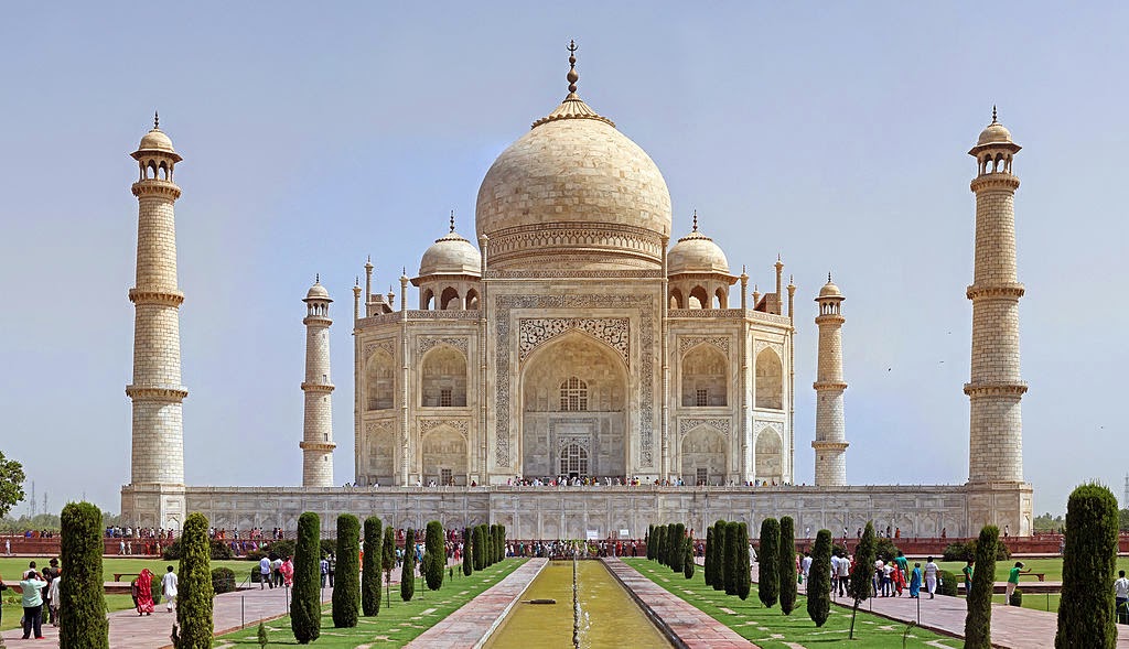 Travel & Tour: Taz Mahal in Agra