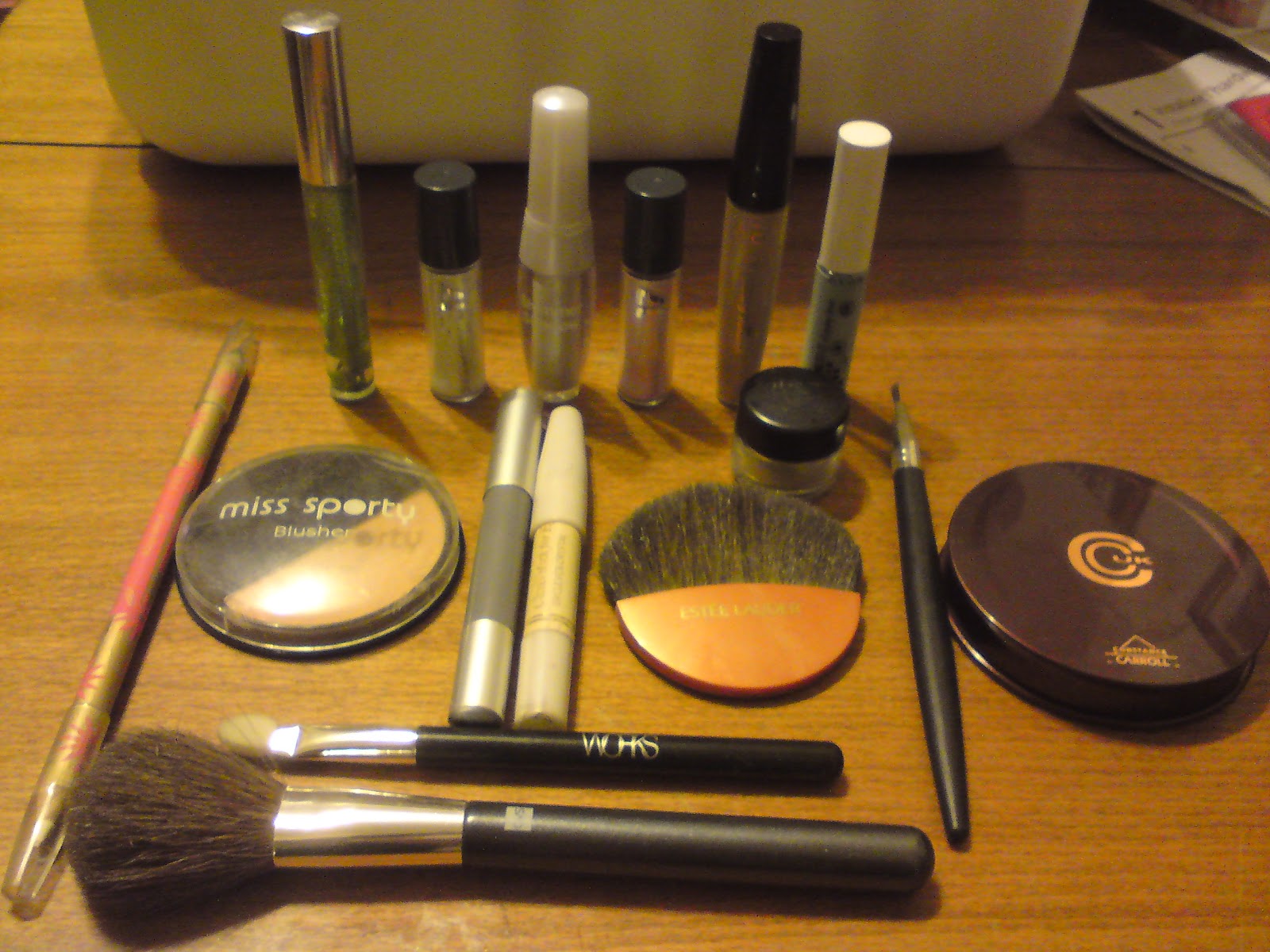 Princess Andria: April 2012