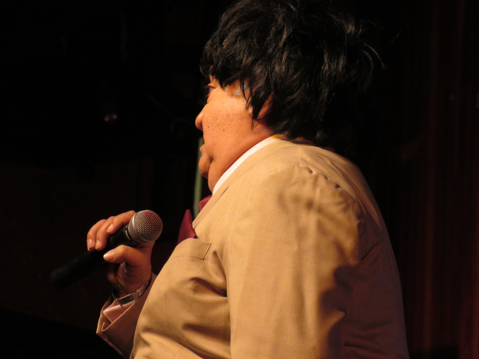 somoselespectador: UN PIRRURRIS QUE YA ES AMLOVER