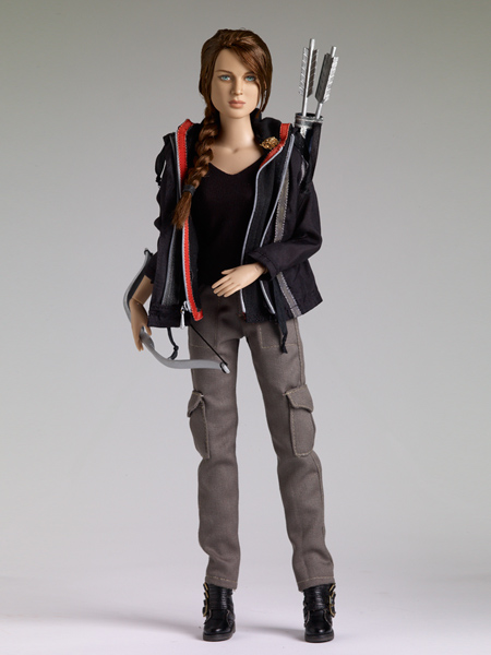THE FASHION DOLL REVIEW: Hunger Games dolls from Tonner