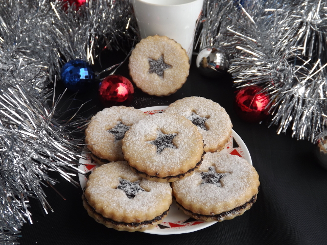 Kipróbált és bevált receptek ...: Mákos linzer