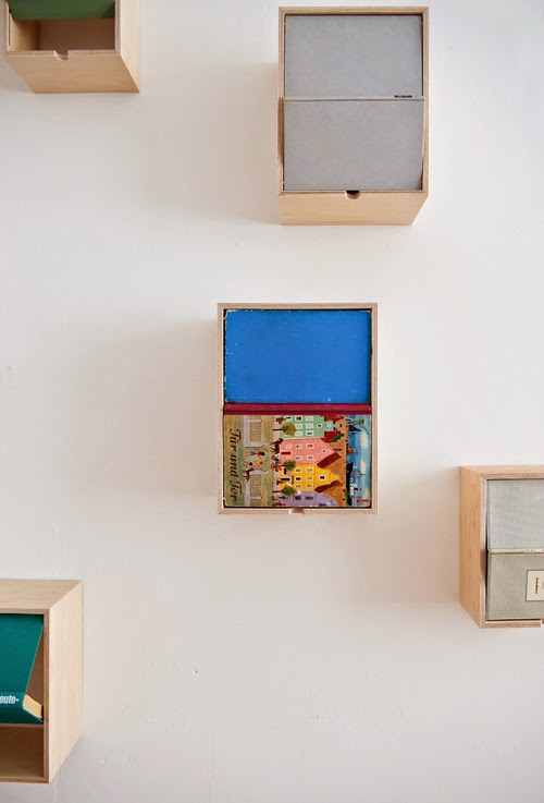 TO BE SHELVED: Simple Box Bookshelves from Aust & Amelung