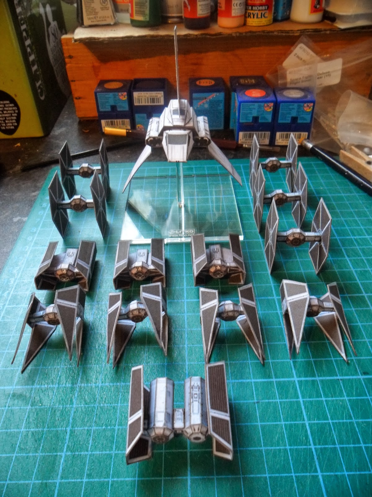 Gibbering Madness: Tie Advanced - Papercraft