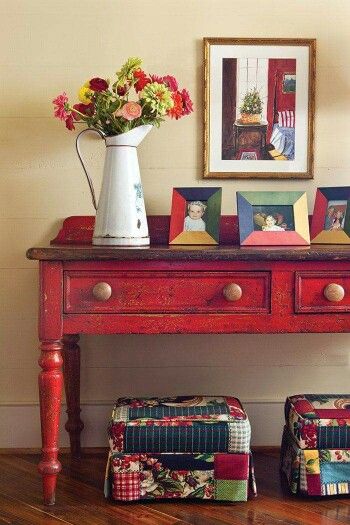 Eye For Design: Decorating With Red Furniture
