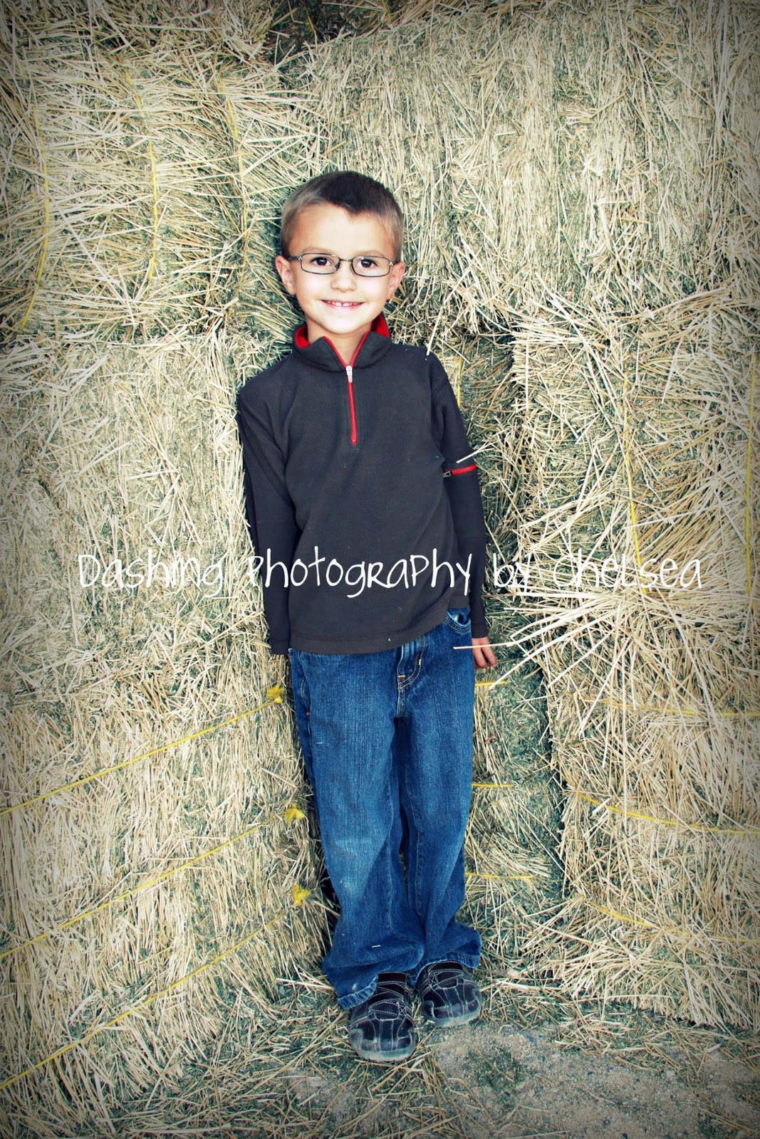 The Dashing Blog Spot: Fecht {Family Photos}