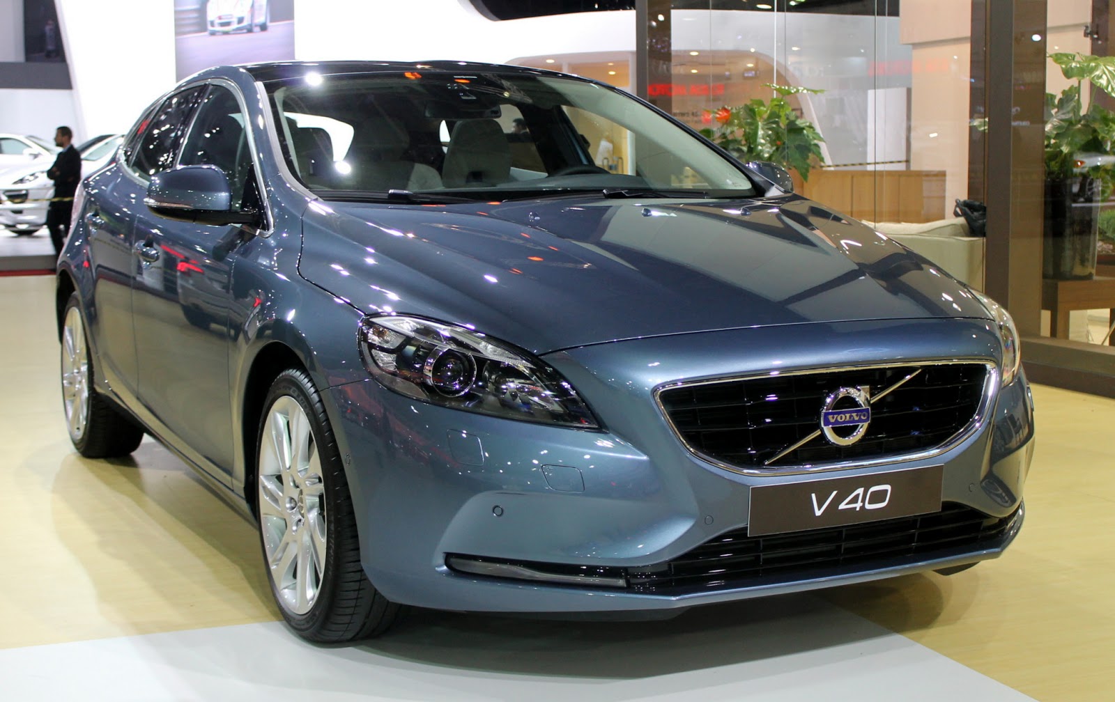 Autos World For All: Volvo
