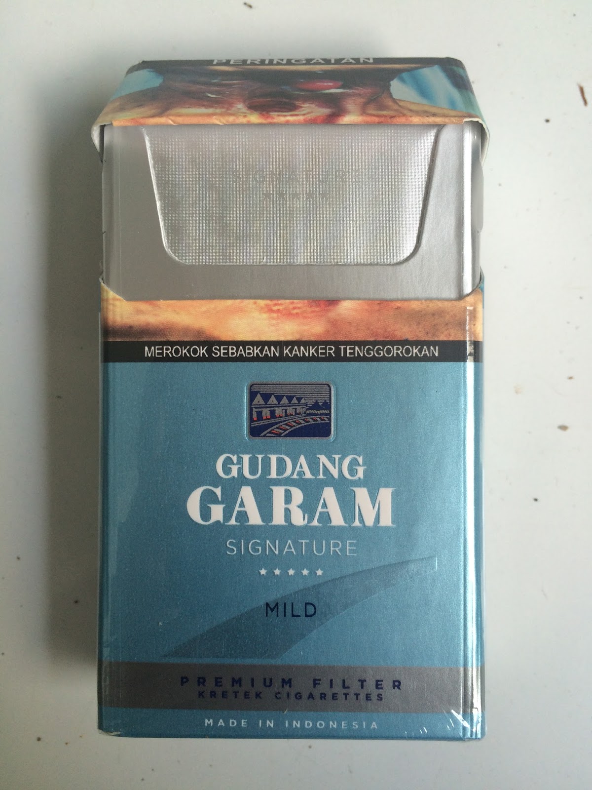 Gudang Garam Signature Mild isi 20 Batang, SKM LTLN dengan Ukuran Regular