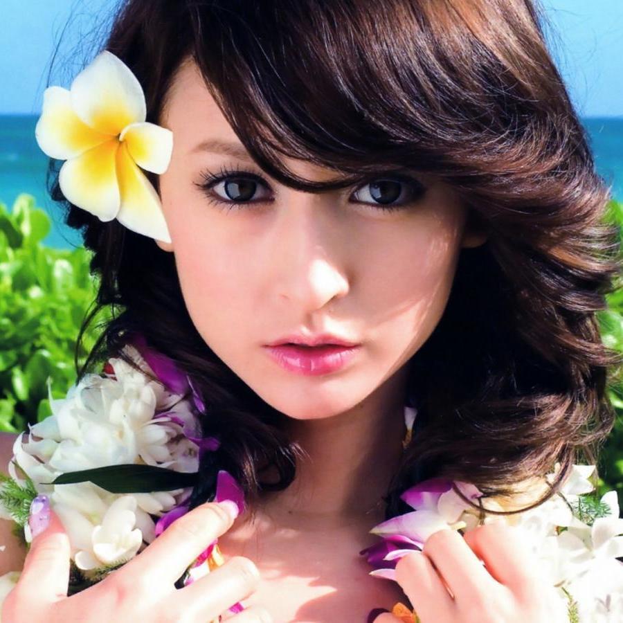 Leah Dizon's Instagram, Twitter & Facebook on IDCrawl