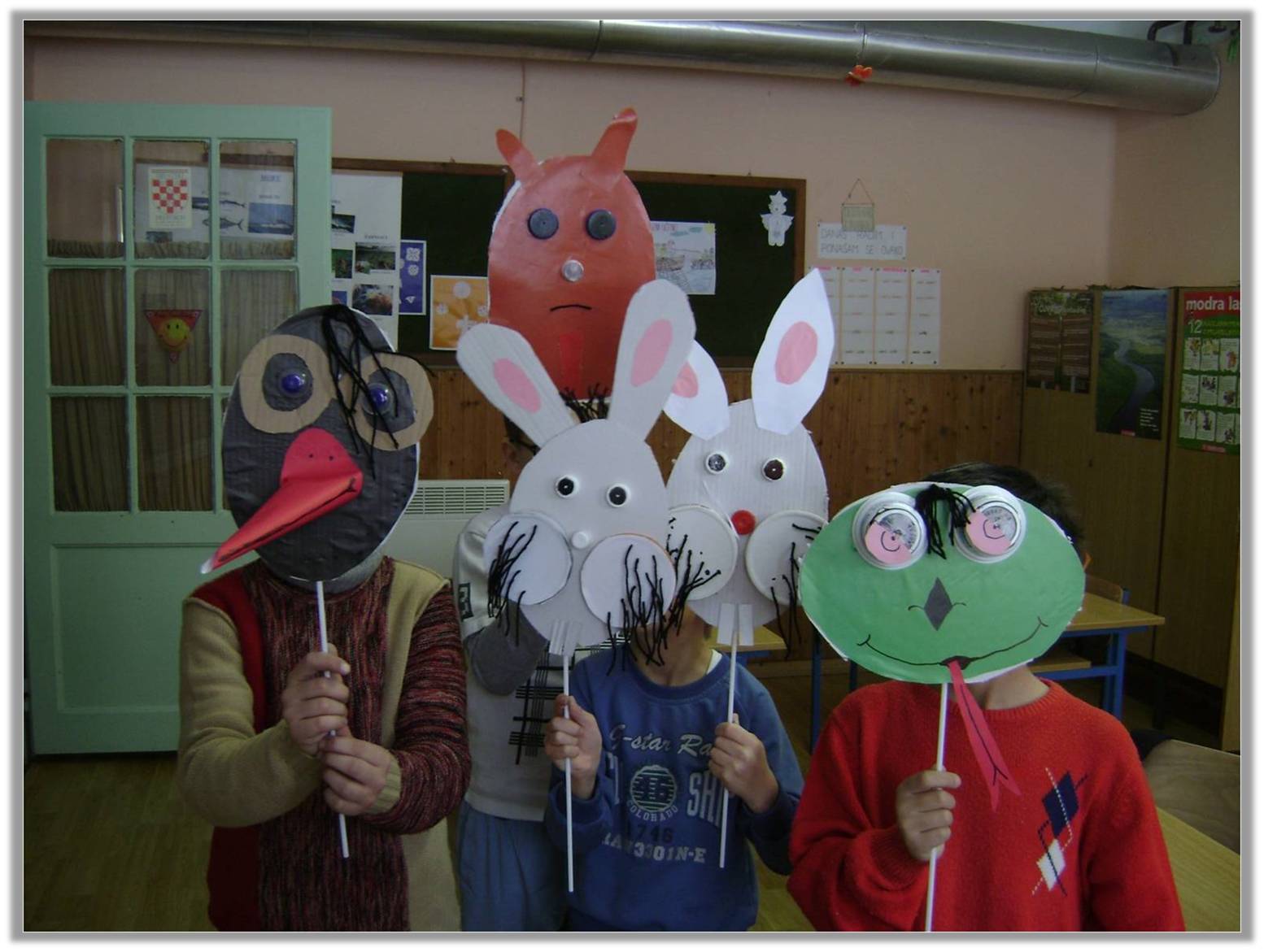 Elisaveta: МАСКИ ОД КАРТОН-