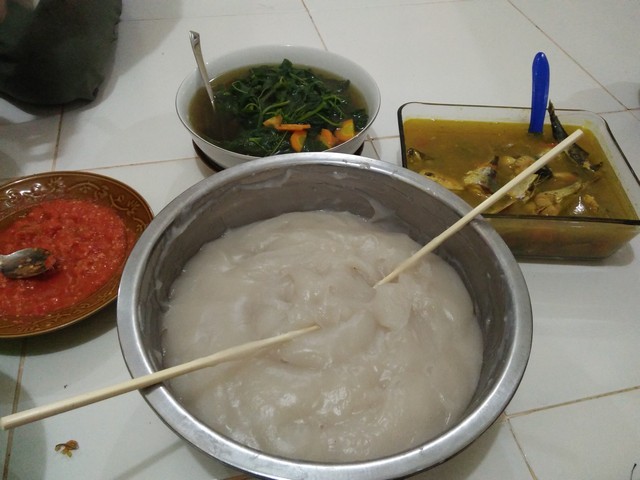 Menikmati Kuliner Sinonggi Makanan Khas Kendari Suku Tolaki Yang Lezat ...