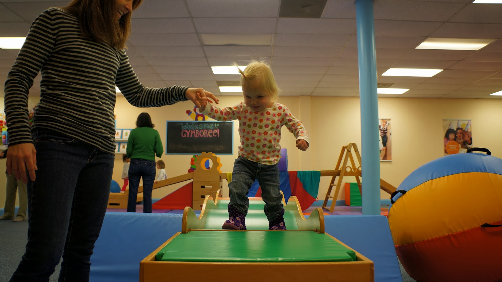 Gymboree Birthday Party, Peeling An Orange, and Sweetwater Creek