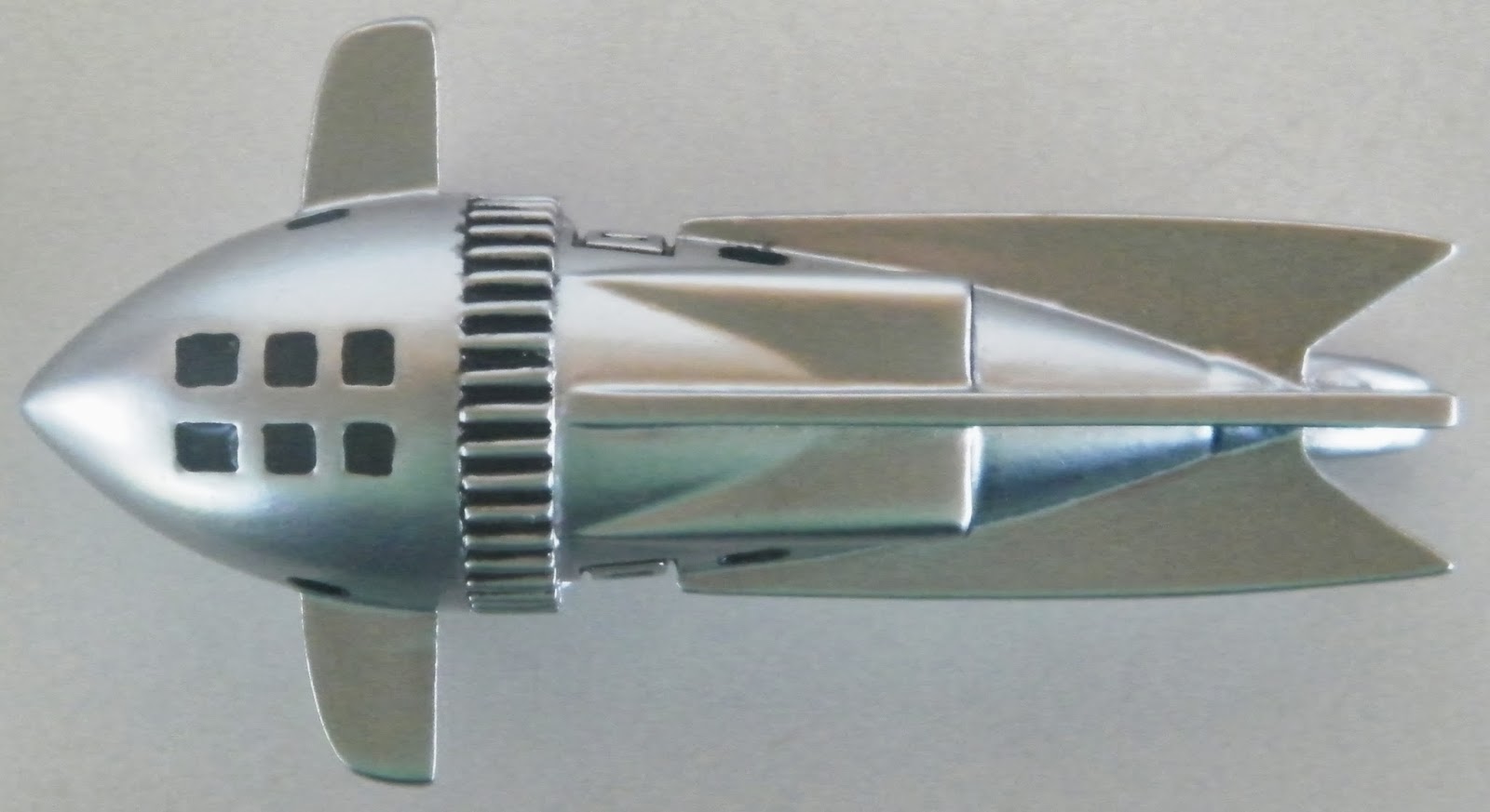 Toys and Stuff: Castaway Toys Flash Gordon Space Ship