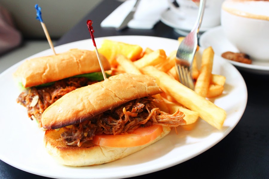 Cali Cafe @ Park Avenue Rochester Hotel, Singapore