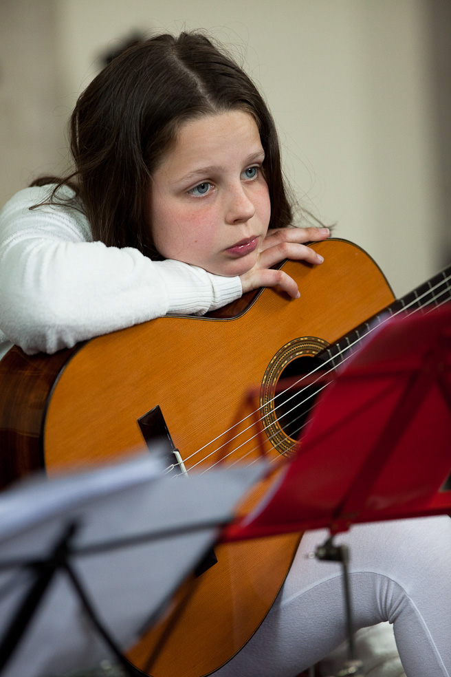 BERGPOLDER - KRACHTWIJK: Gitaarfestival 2011: rode koontjes en veel plezier