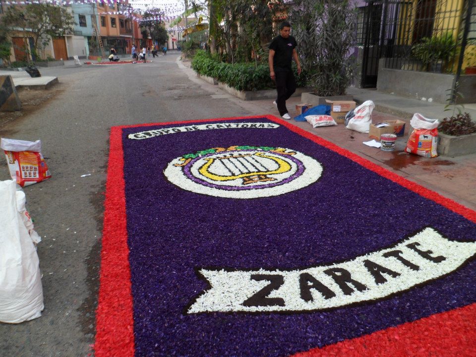 Jazmines del Naranjal en la fe: Como se realiza una alfombra de aserrin ...