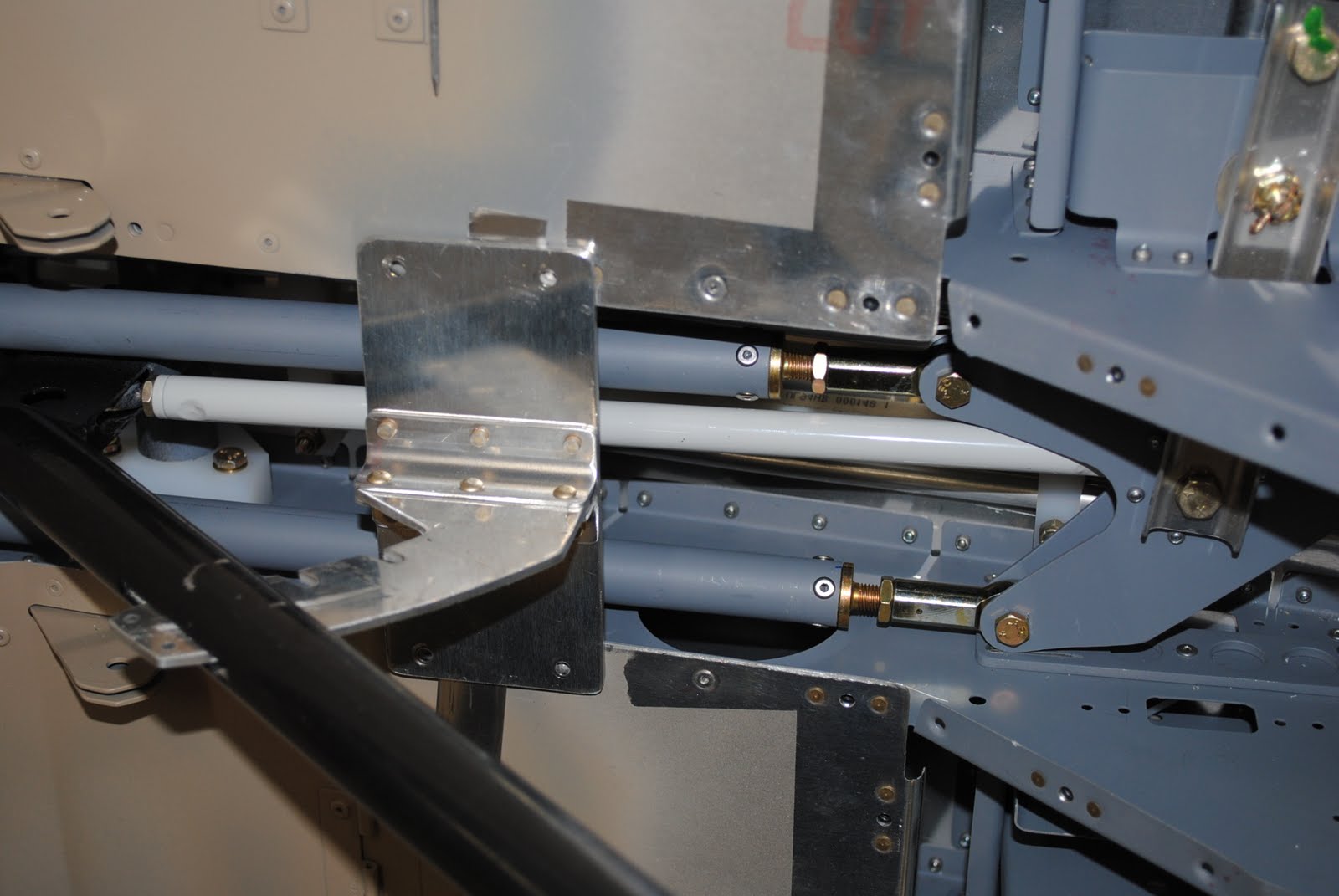 RV-12 Builder in Sandy, UT: Flap Detent Bracket and Assembly