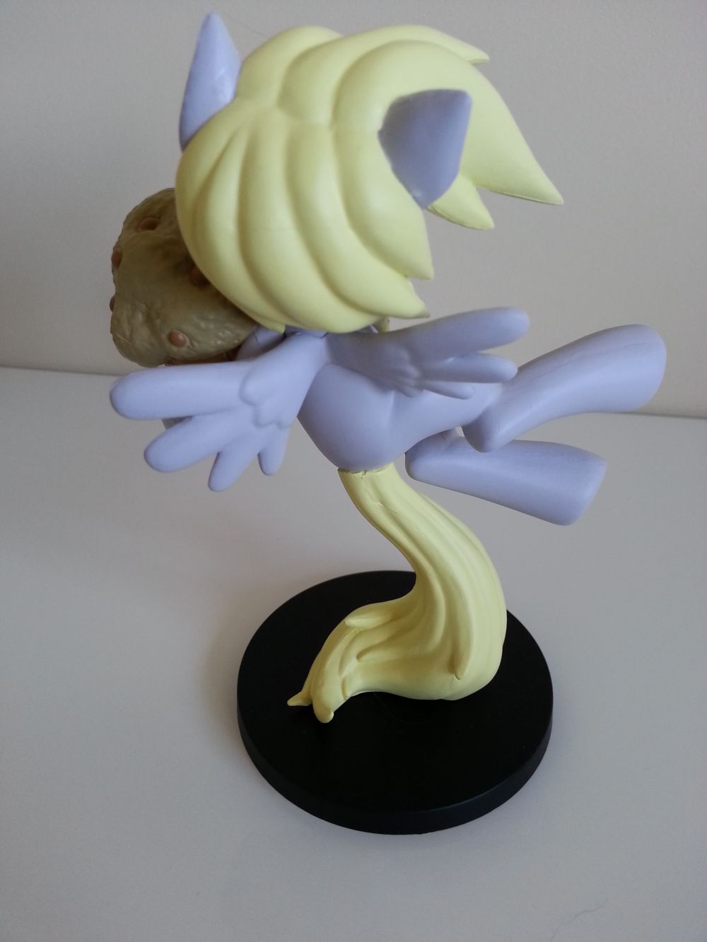 Equestria Daily - MLP Stuff!: Toy Review - Convention Exclusive Derpy ...