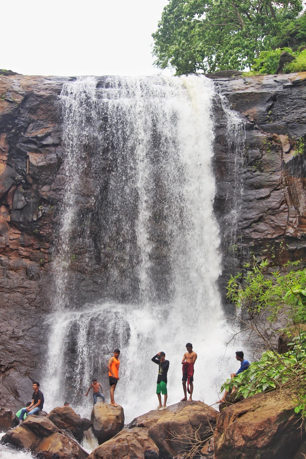 Pedal for peace: GANESH WATERFALL ( DHARAMPUR )
