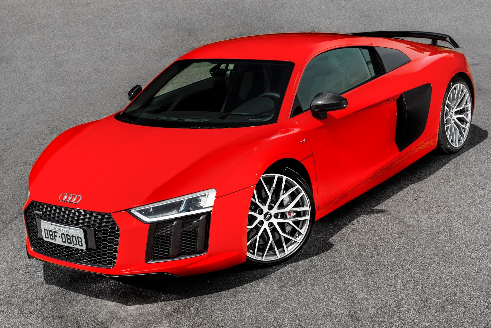 Audi R8 V10 Plus 2018: preço R$ 1,17 milhões - Brasil