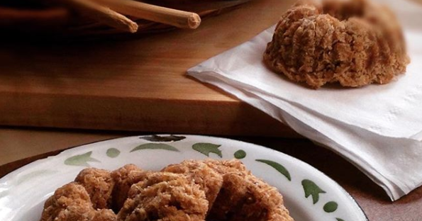 Cara Membuat Kue Putu Pesse, Kue Tradisional Khas Bugis Super Enak ...