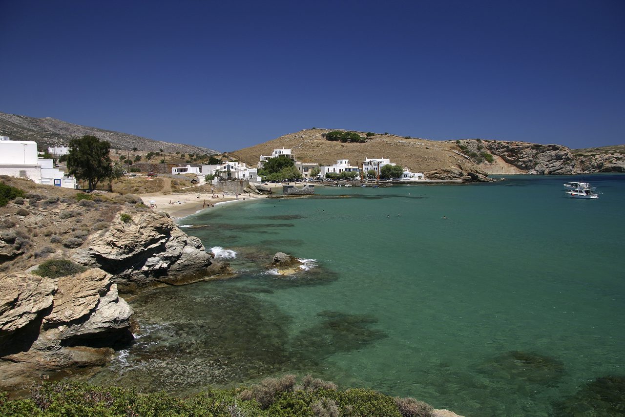 Pin Travel: Naxos - cea mai mare din Insulele Ciclade