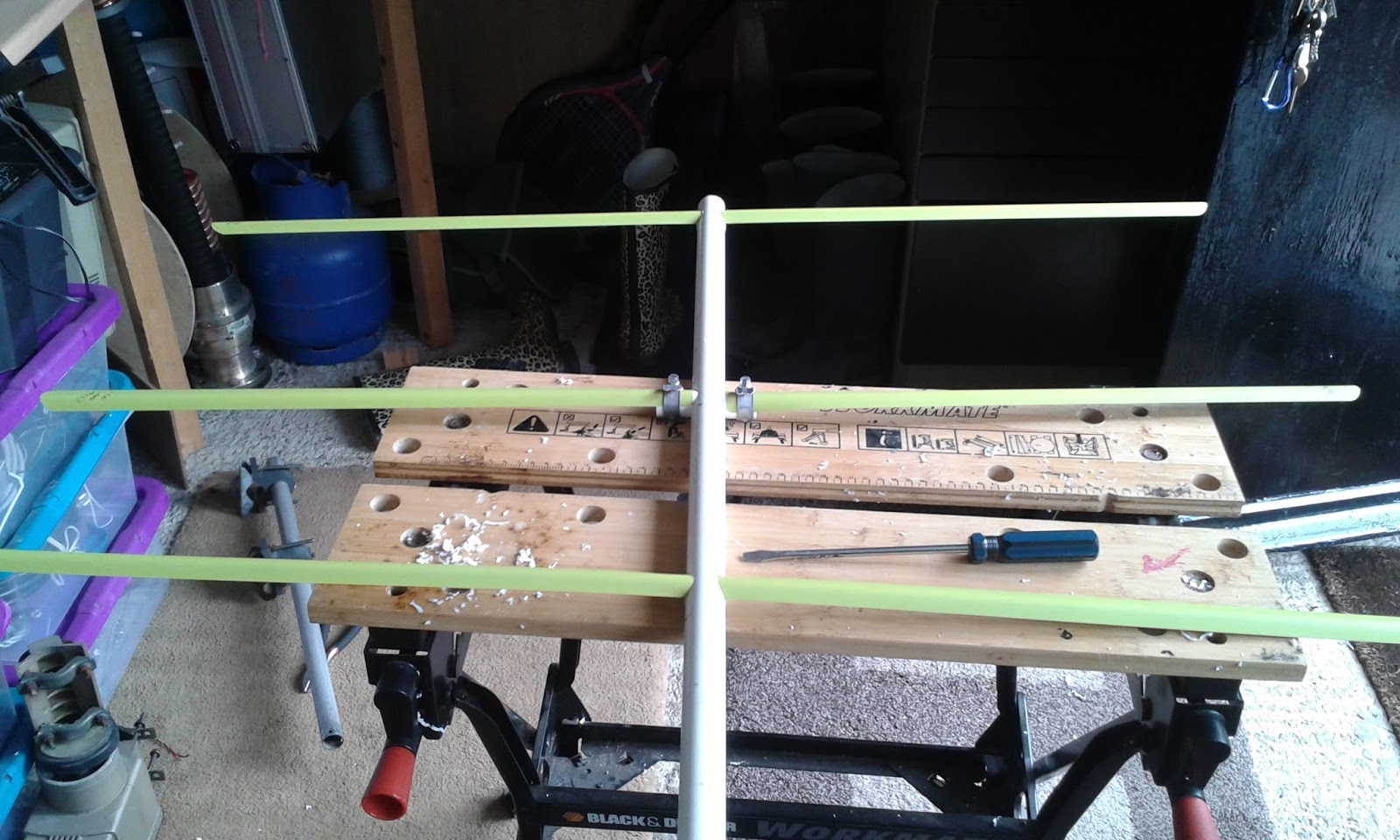 The continuing saga of Barf: Tape Measure Satellite Beam - VHF Build