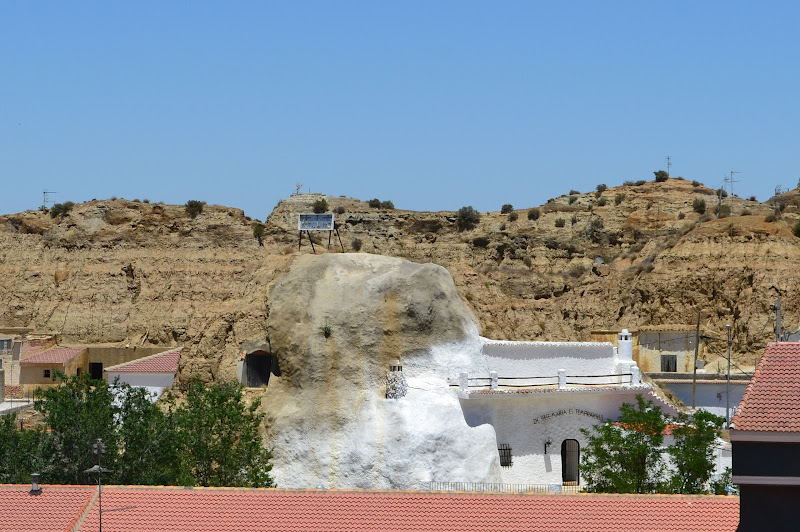 MochilAndo por el Mundo: Purullena, ciudad troglodita (Granada), Jun/12