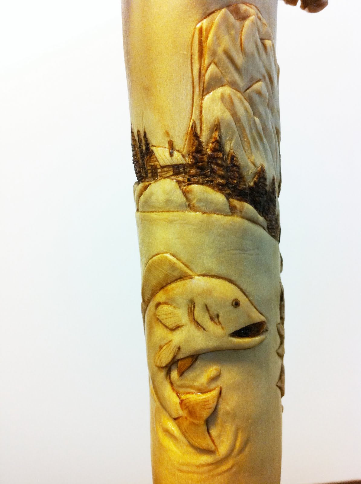 Mike Pounders Wood Carving: "a Hunter's Cane" completed