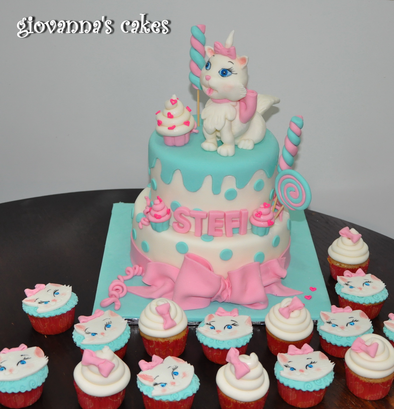 giovanna's cakes: Marie birthday cake