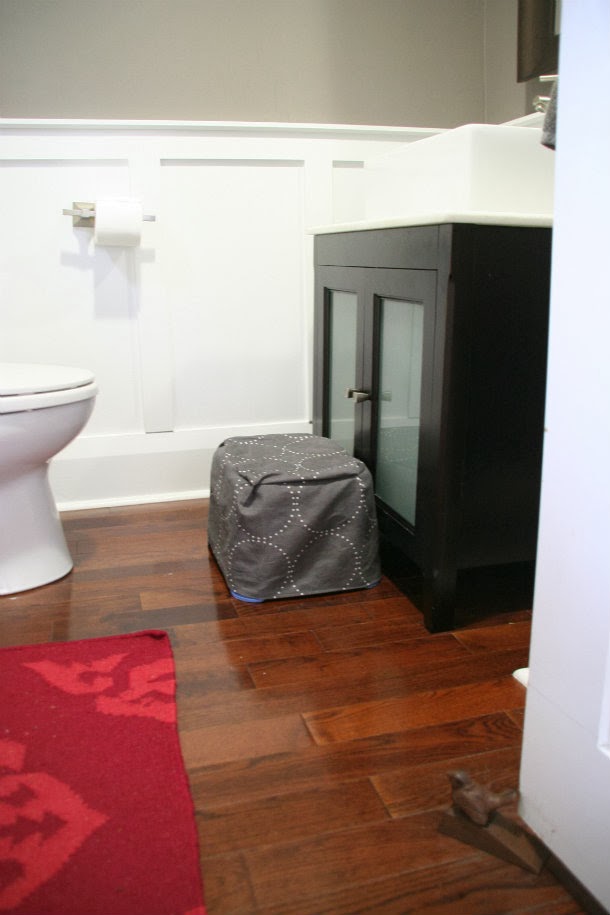 lealou: Quick and dirty: step stool cover