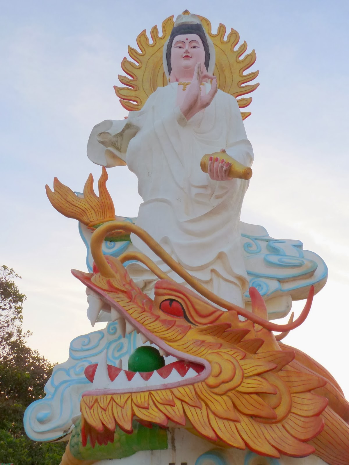 Kee Hua Chee Live!: KUAN YIN OF THE SOUTHERN SEAS IN BALAI IN BACHOK ...