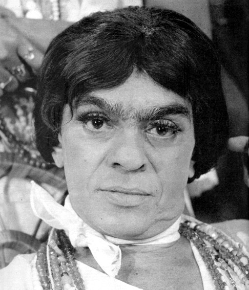 Astros em Revista: CHICO ANYSIO - O ROBIN HOOD DO HUMOR